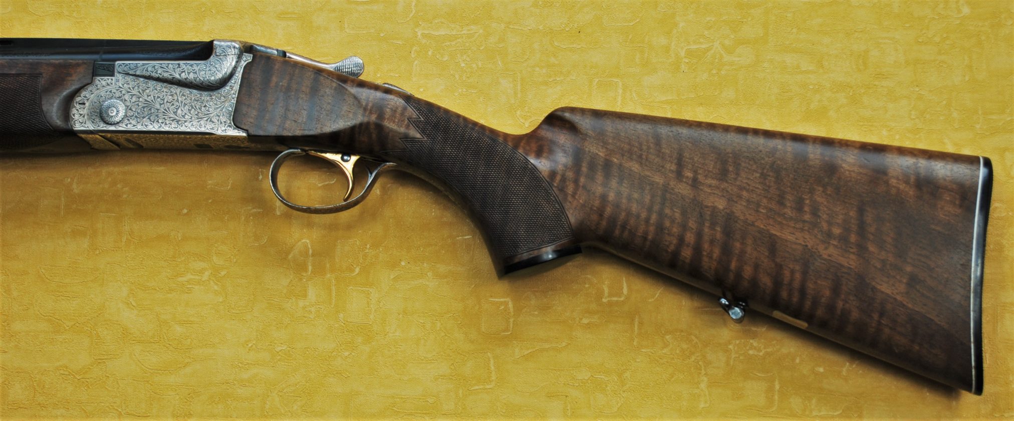 SKB 12G OVER AND UNDER MODEL 700 SHOTGUN. - Emma Custom Rifles