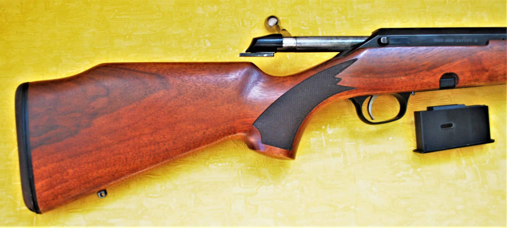 TIKKA M595 .22-250 LEFT HANDED BOLT ACTION RIFLE. - Emma Custom Rifles