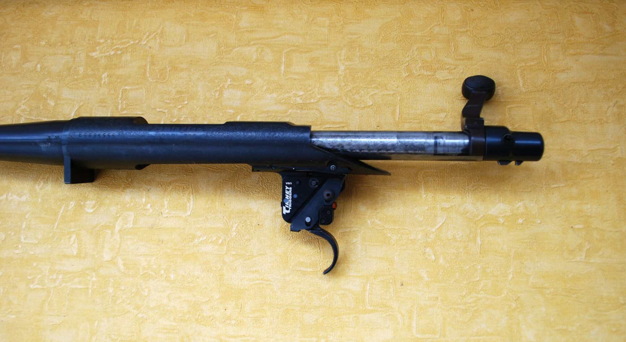 REMINGTON .223 DELUXE BOLT ACTION RIFLE. - Emma Custom Rifles