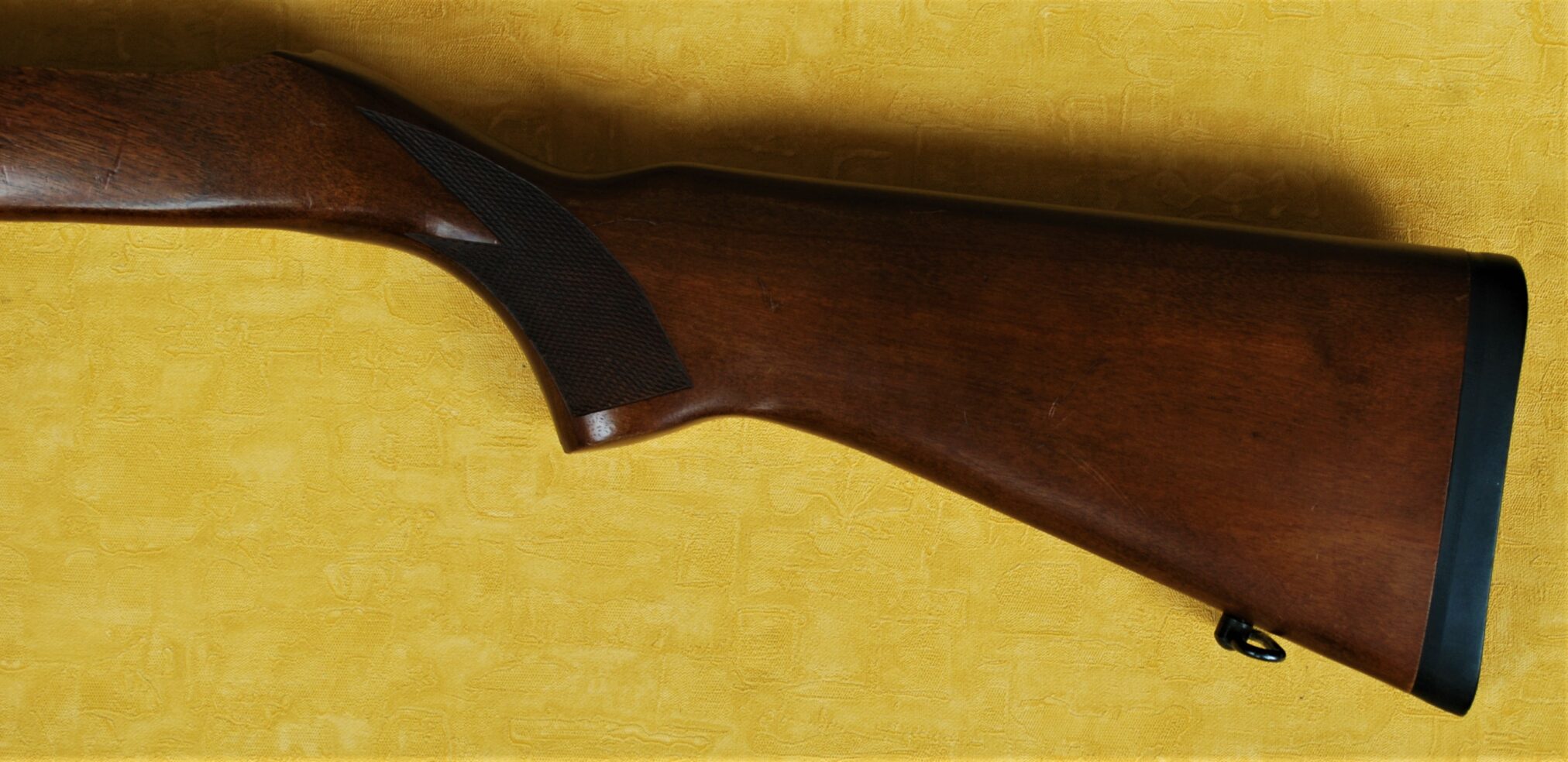 RUGER 10-22 SEMI-AUTOMATIC RIM FIRE WALNUT DELUXE RIFLE STOCK. - Emma ...