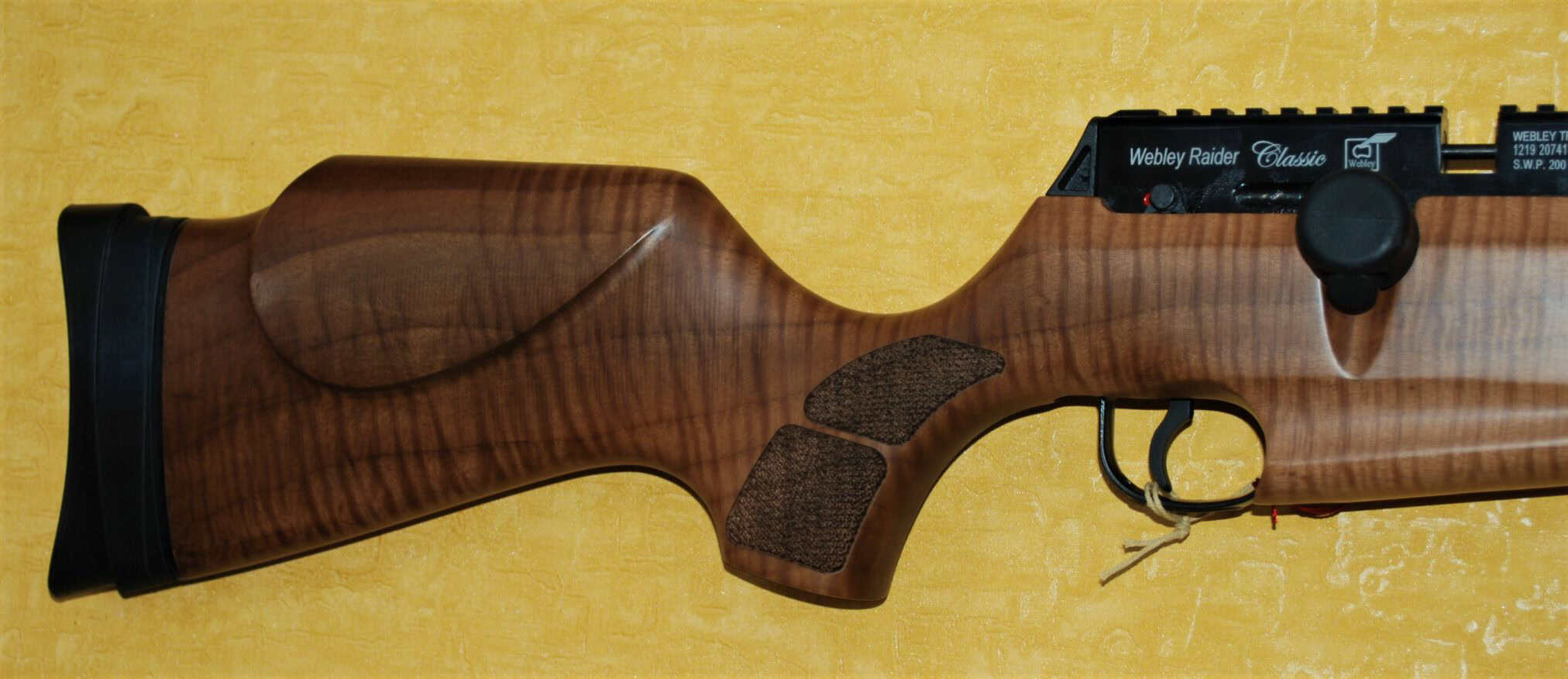WEBLEY .177 (4.5MM) RAIDER QUANTUM CLASSIC DELUXE BOLT ACTION PCP AIR ...