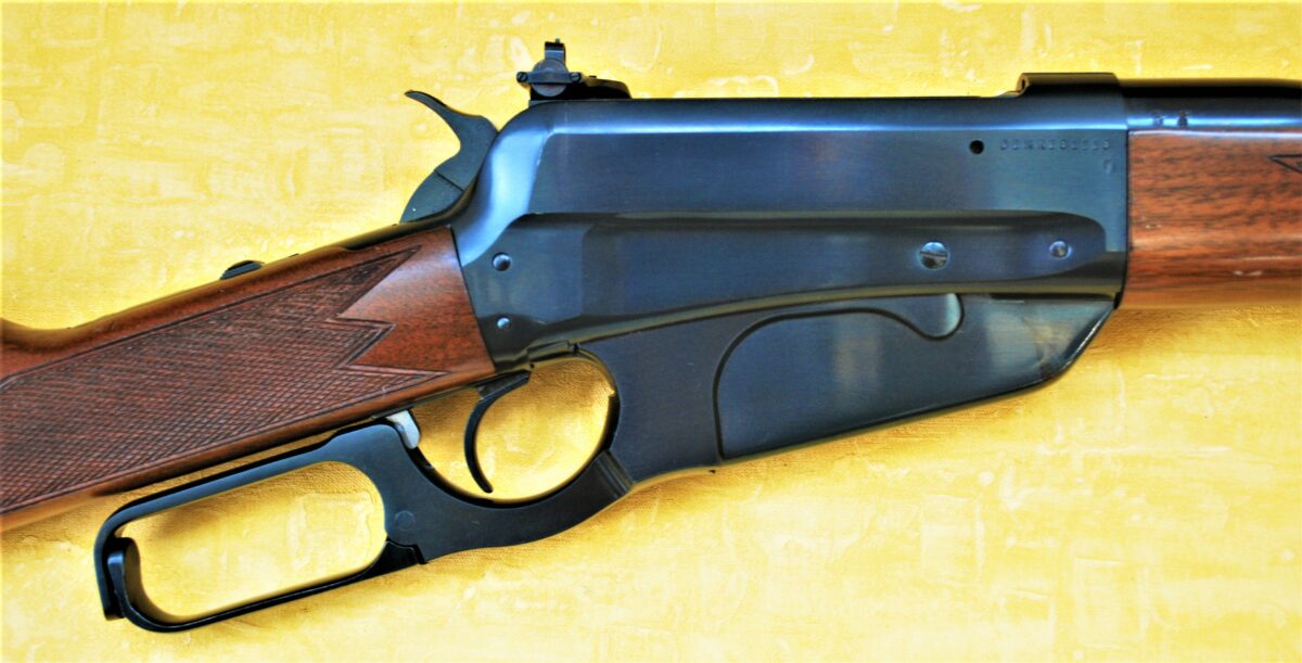 WINCHESTER MODEL 1895 UNDER LEVER .405 CALIBRE RIFLE. - Emma Custom Rifles