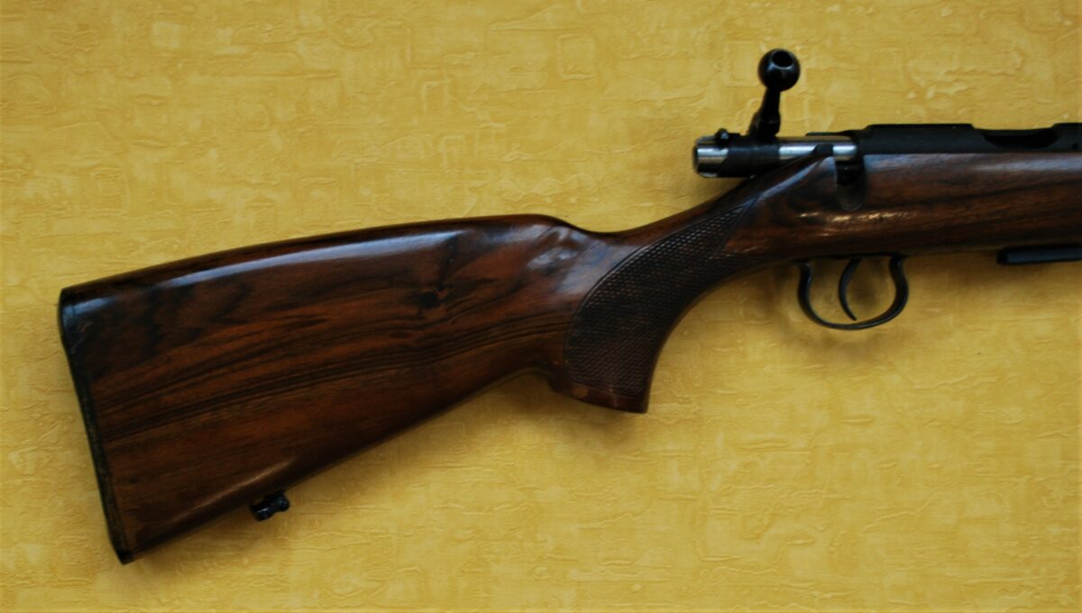 BRNO .22 RIM FIRE MODEL 2E BOLT ACTION RIFLE. - Emma Custom Rifles