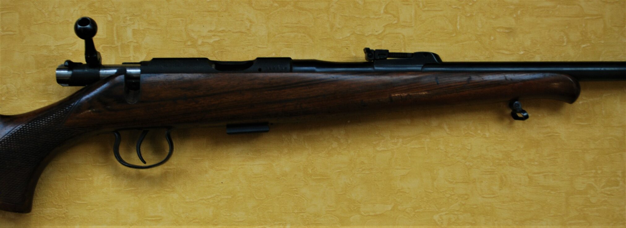 BRNO .22 RIM FIRE MODEL 2E BOLT ACTION RIFLE. - Emma Custom Rifles