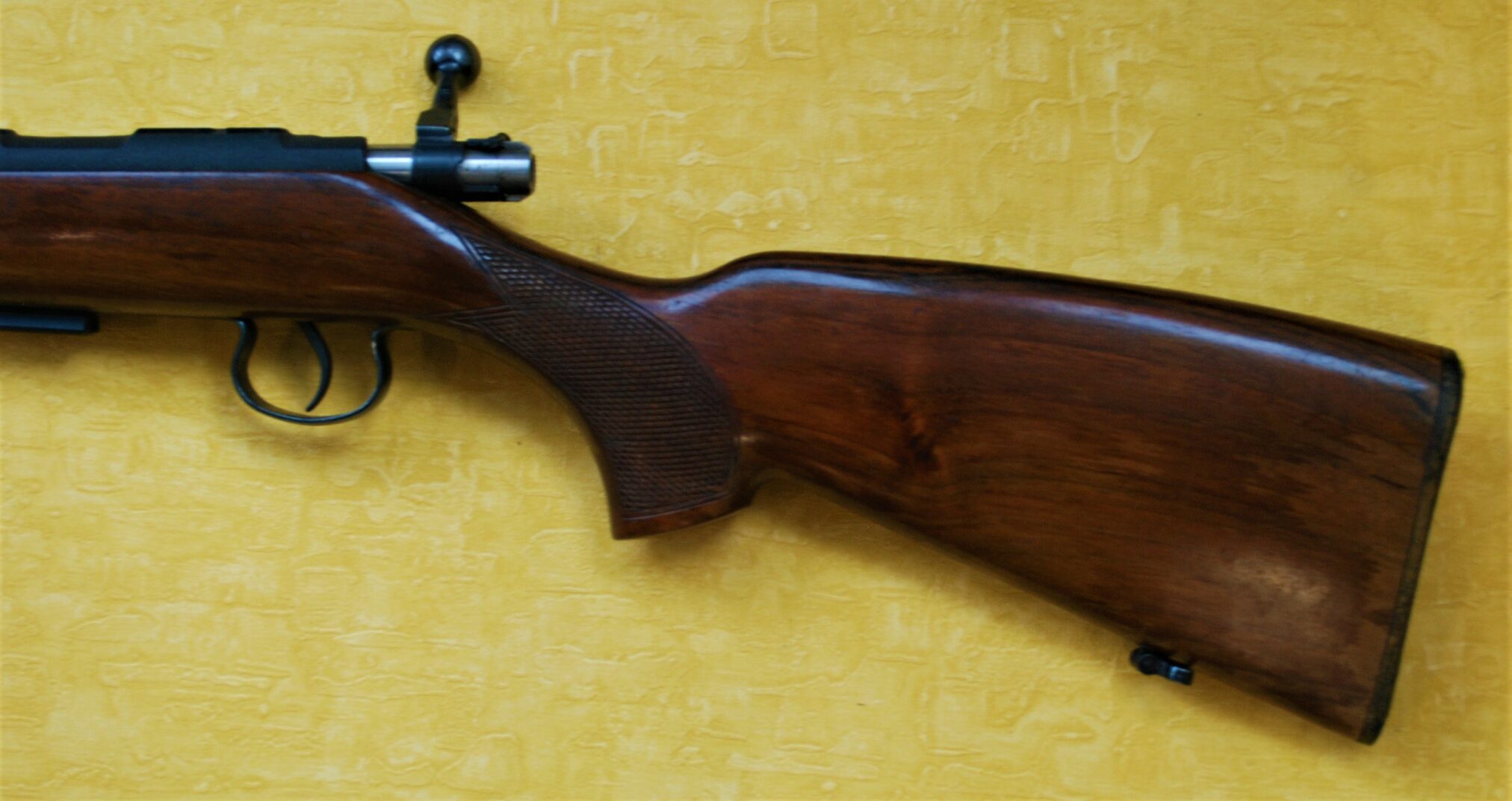 BRNO .22 RIM FIRE MODEL 2E BOLT ACTION RIFLE. - Emma Custom Rifles