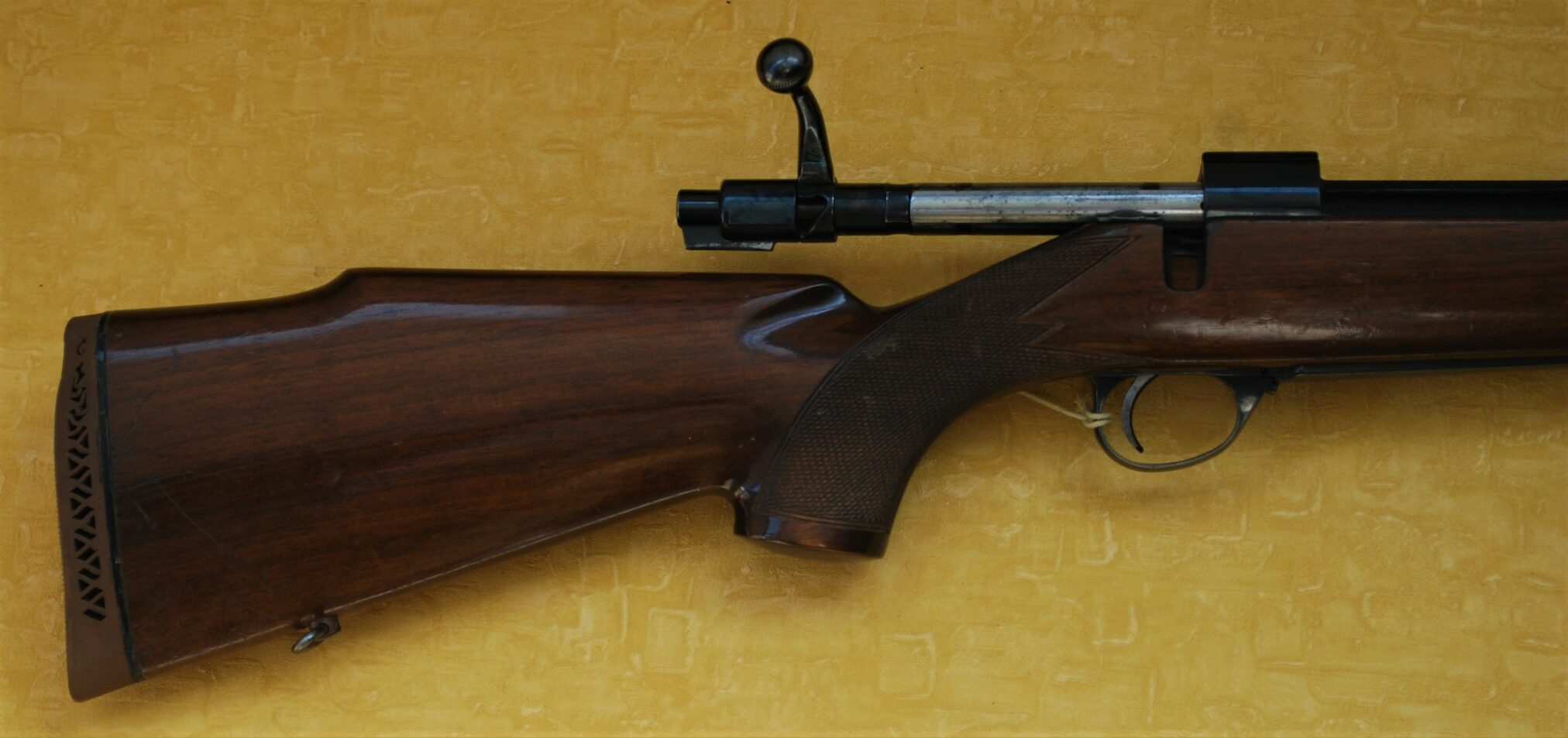 SAKO .264 WINCHESTER MAGNUM BOLT ACTION RIFLE. - Emma Custom Rifles