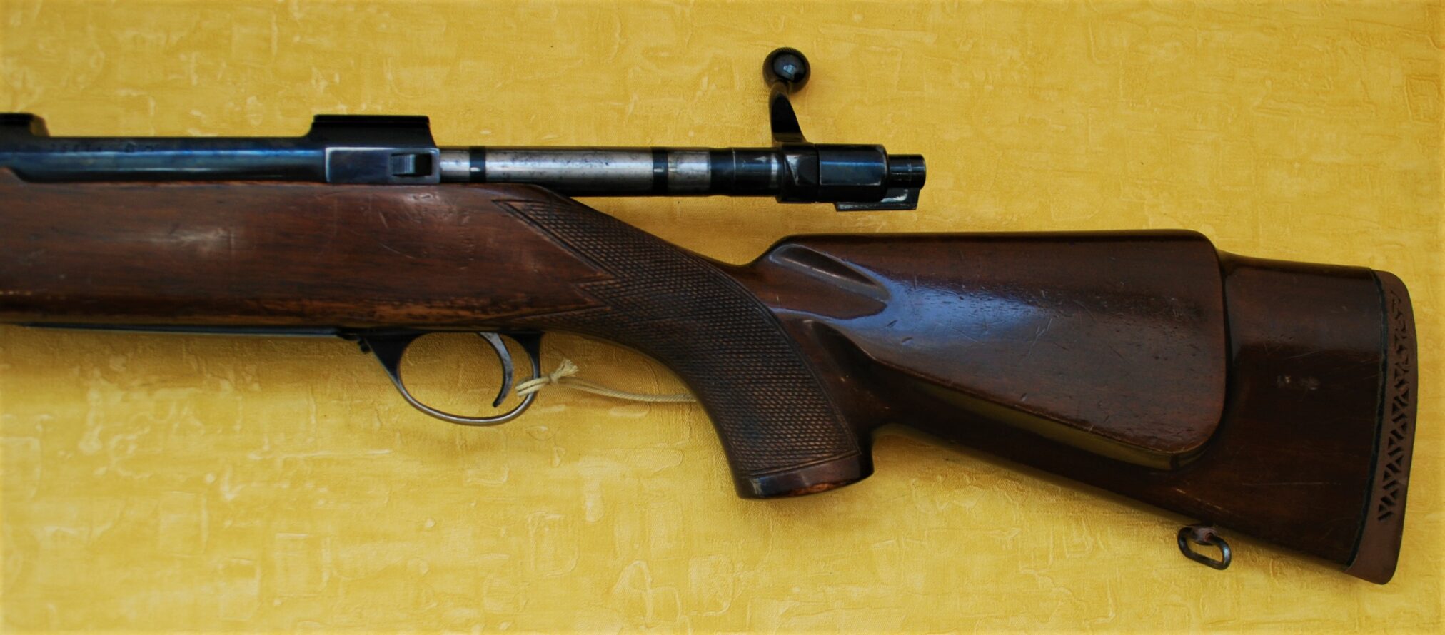 SAKO .264 WINCHESTER MAGNUM BOLT ACTION RIFLE. - Emma Custom Rifles