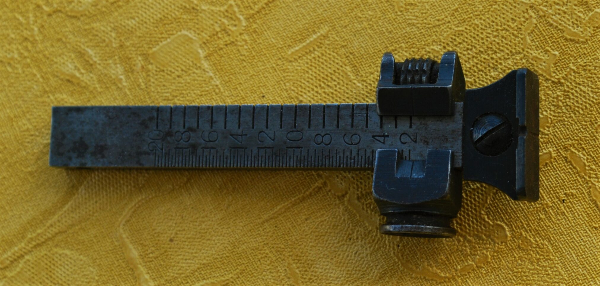 LEE ENFIELD SMLE NO1 MK111 AND SIMILAR ORIGINAL REAR IRON BATTLE ...