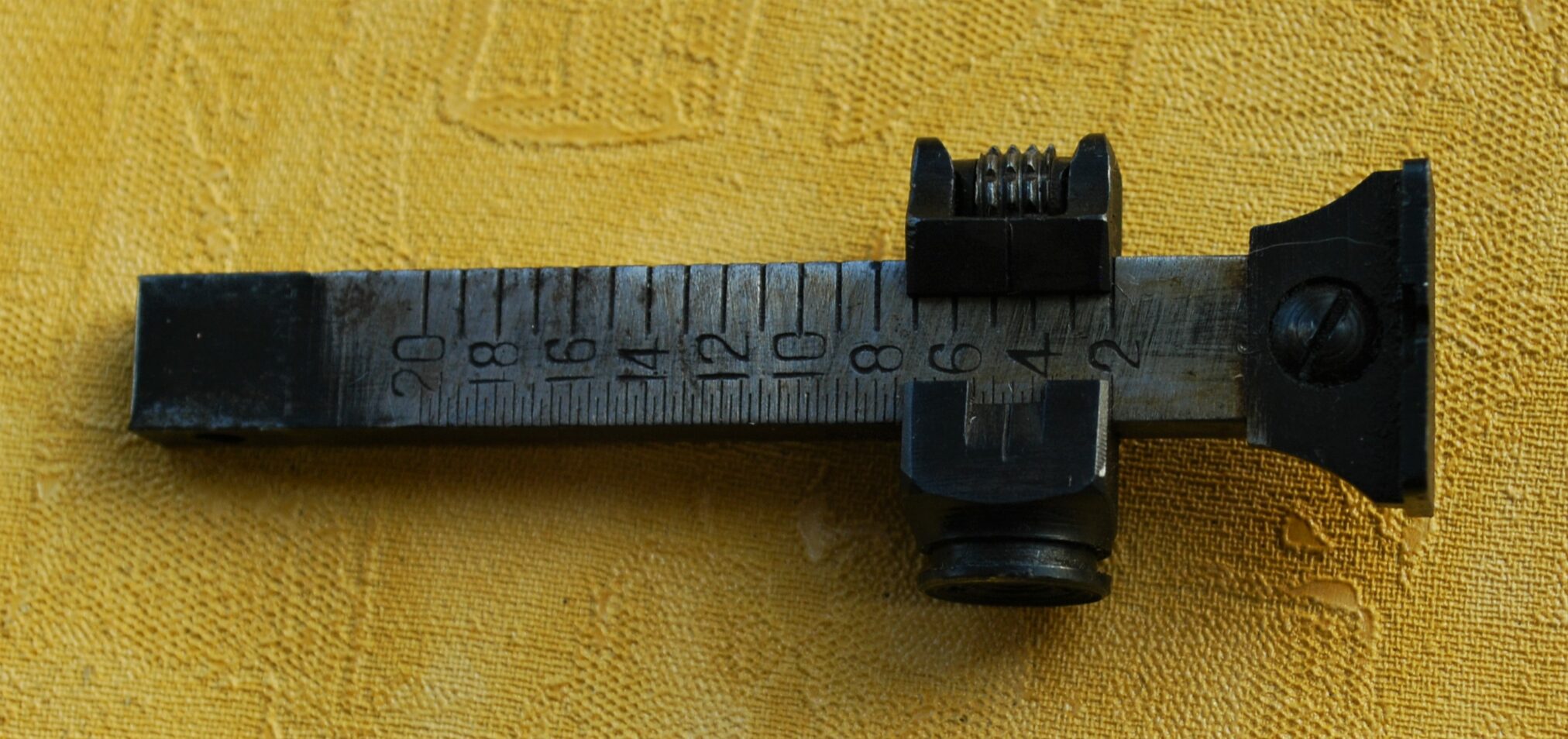 LEE ENFIELD SMLE NO1 MK111 AND SIMILAR ORIGINAL REAR IRON BATTLE ...