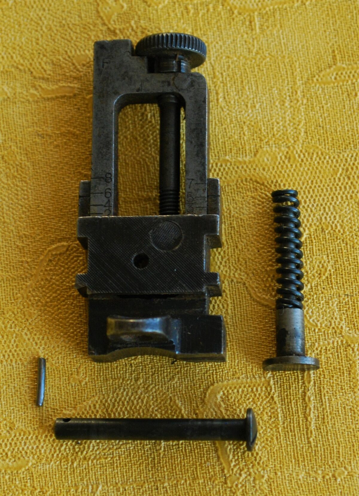 LEE ENFIELD FLIP UP REAR LADDER / BATTLE SIGHT - Emma Custom Rifles