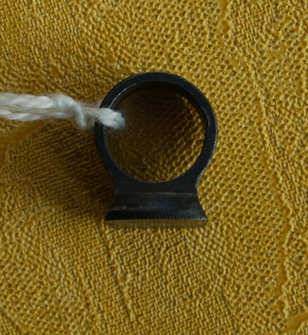 FRONT OR REAR ‘GHOST’ RING SIGHT SET TO A DOVETAIL CUT IN LINE WITH THE ...