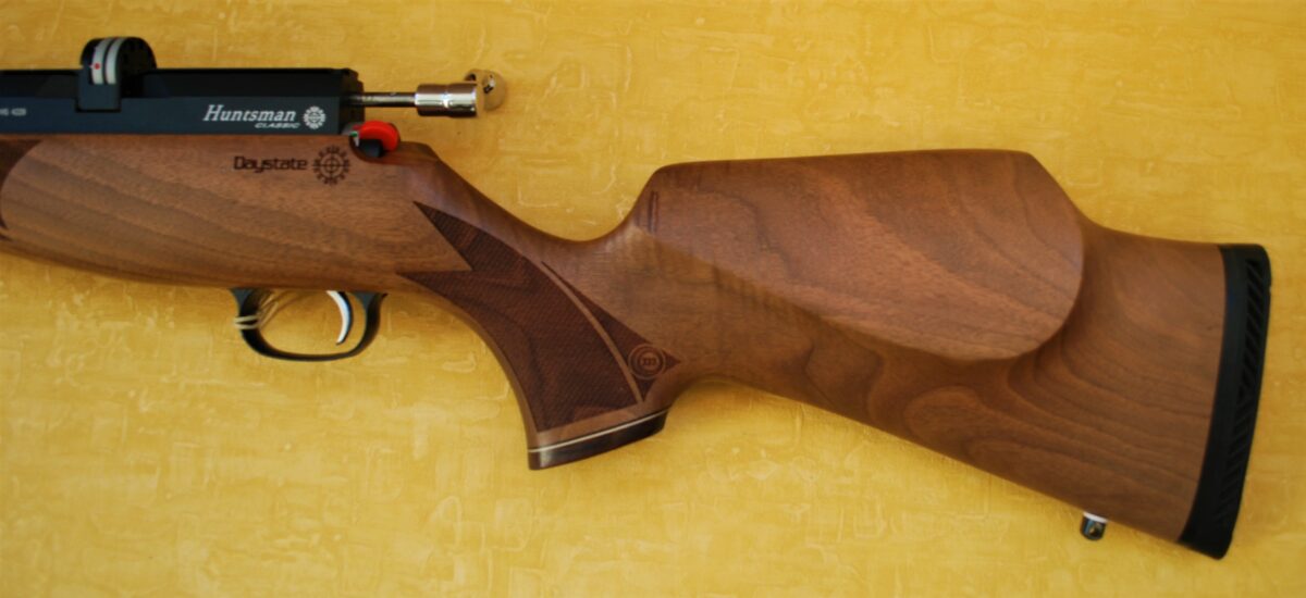 DAYSTATE HUNTSMAN CLASSIC FAC FIREARM RATED .177 (4.5mm) PCP AIR RIFLE ...