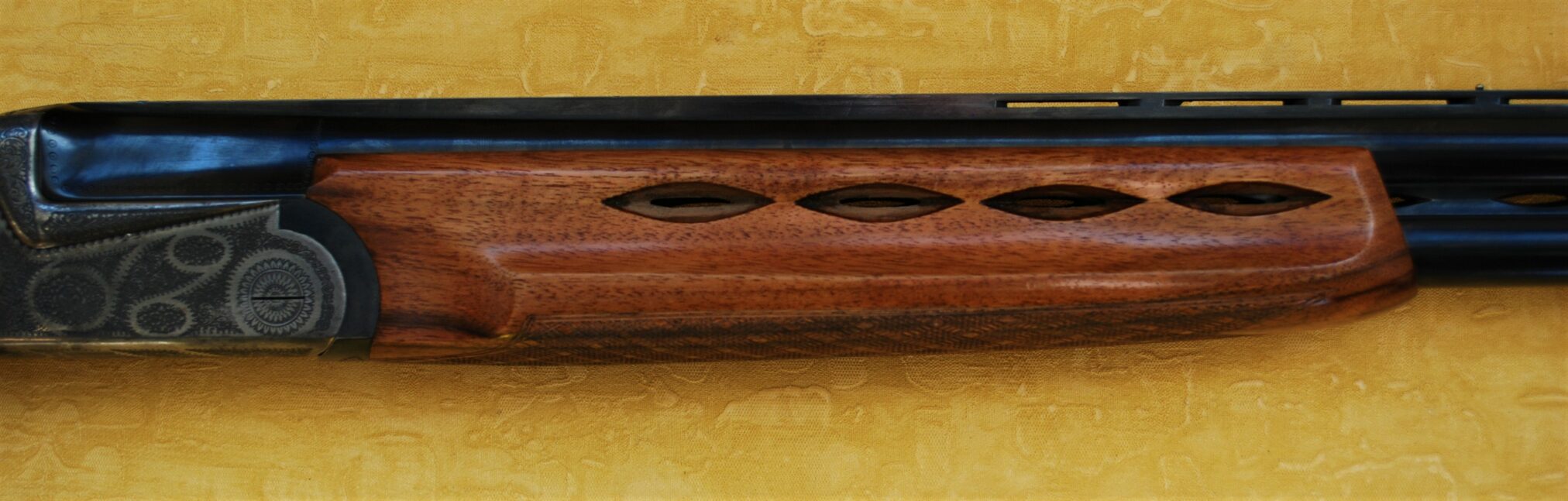 IGI DOMINO 12G OVER AND UNDER SHOTGUN. - Emma Custom Rifles