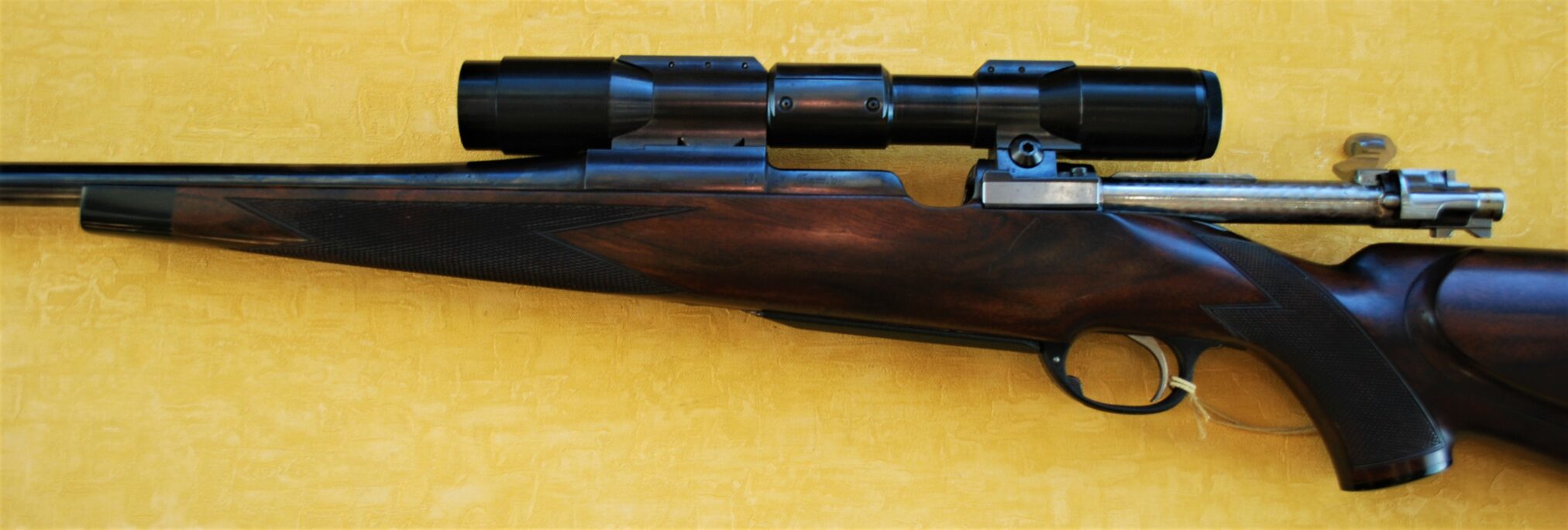 DAVID LLOYD .264 MAGNUM BOLT ACTION RIFLE. - Emma Custom Rifles