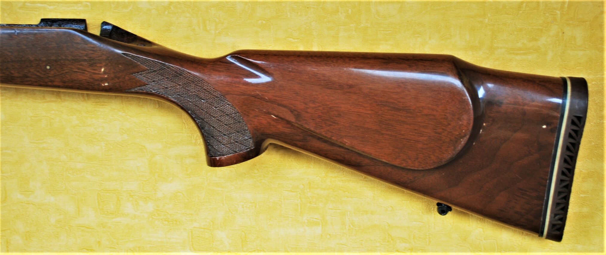 REMINGTON 700 STANDARD ACTION WALNUT DELUXE RIFLE STOCK. - Emma Custom ...