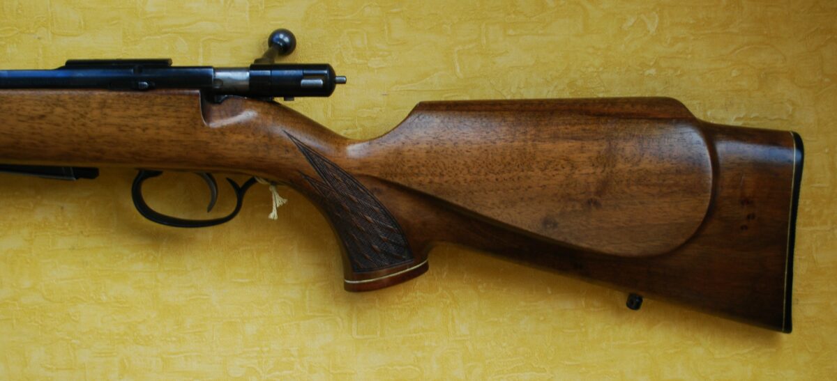 ANSCHUTZ .22 HORNET MODEL 1430 – 1434 BOLT ACTION RIFLE. - Emma Custom ...