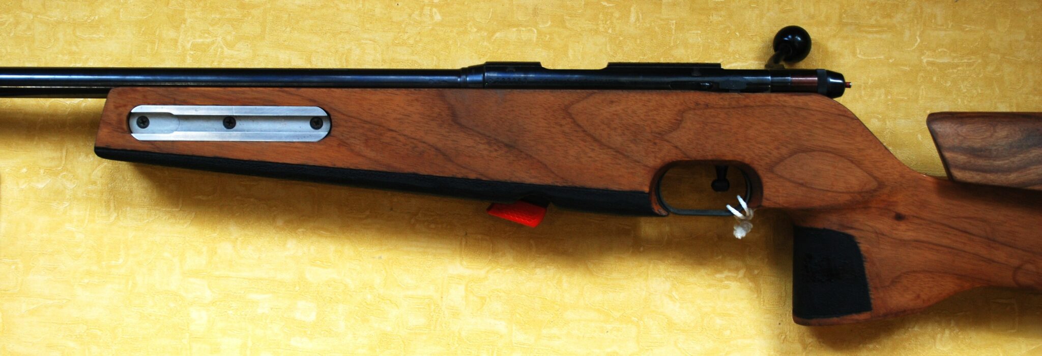 ANSCHUTZ 1827 BIATHLON .22 RIM FIRE BOLT ACTION RIFLE. - Emma Custom Rifles
