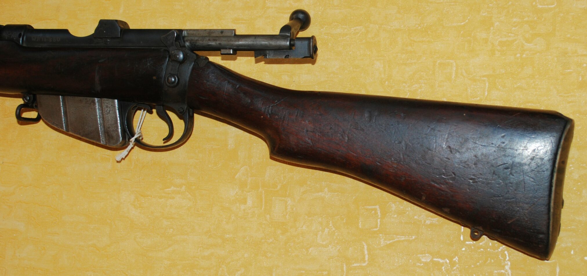 SMLE SHORT MAGAZINE LEE ENFIELD .303 BOLT ACTION SERVICE RIFLE. - Emma ...