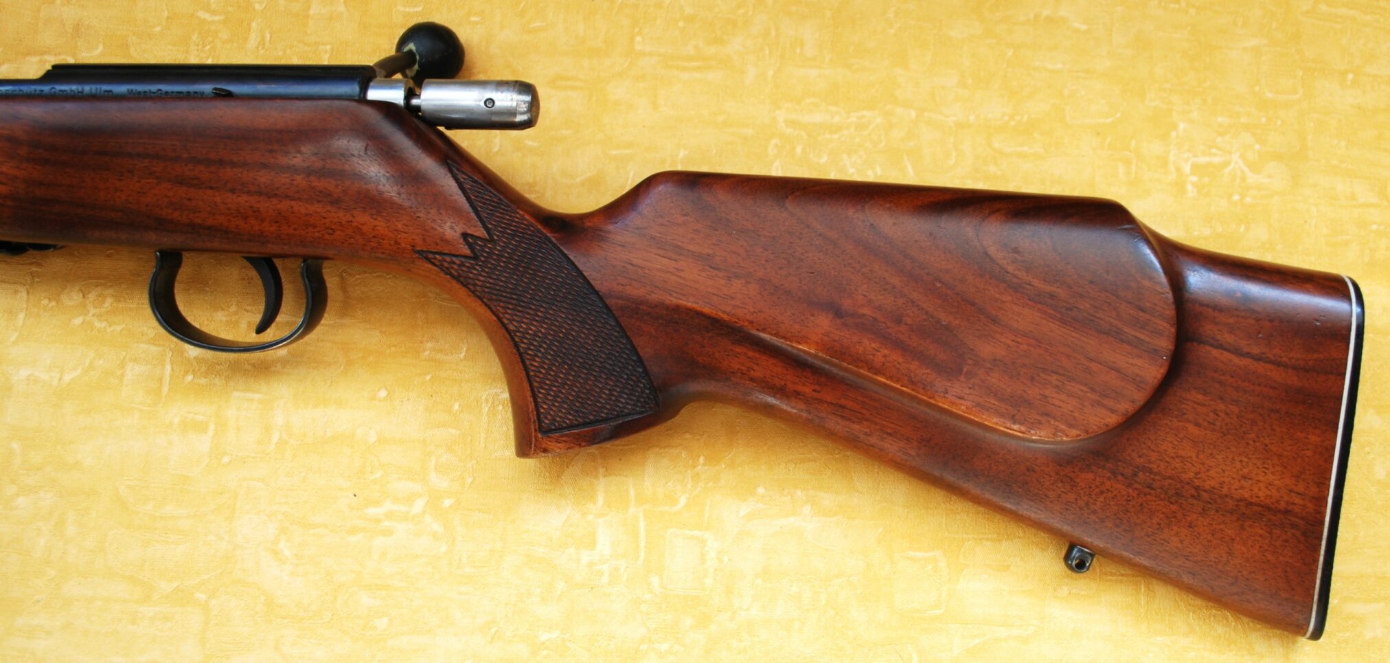 ANSCHUTZ .22 RIM FIRE BOLT ACTION RIFLE. - Emma Custom Rifles