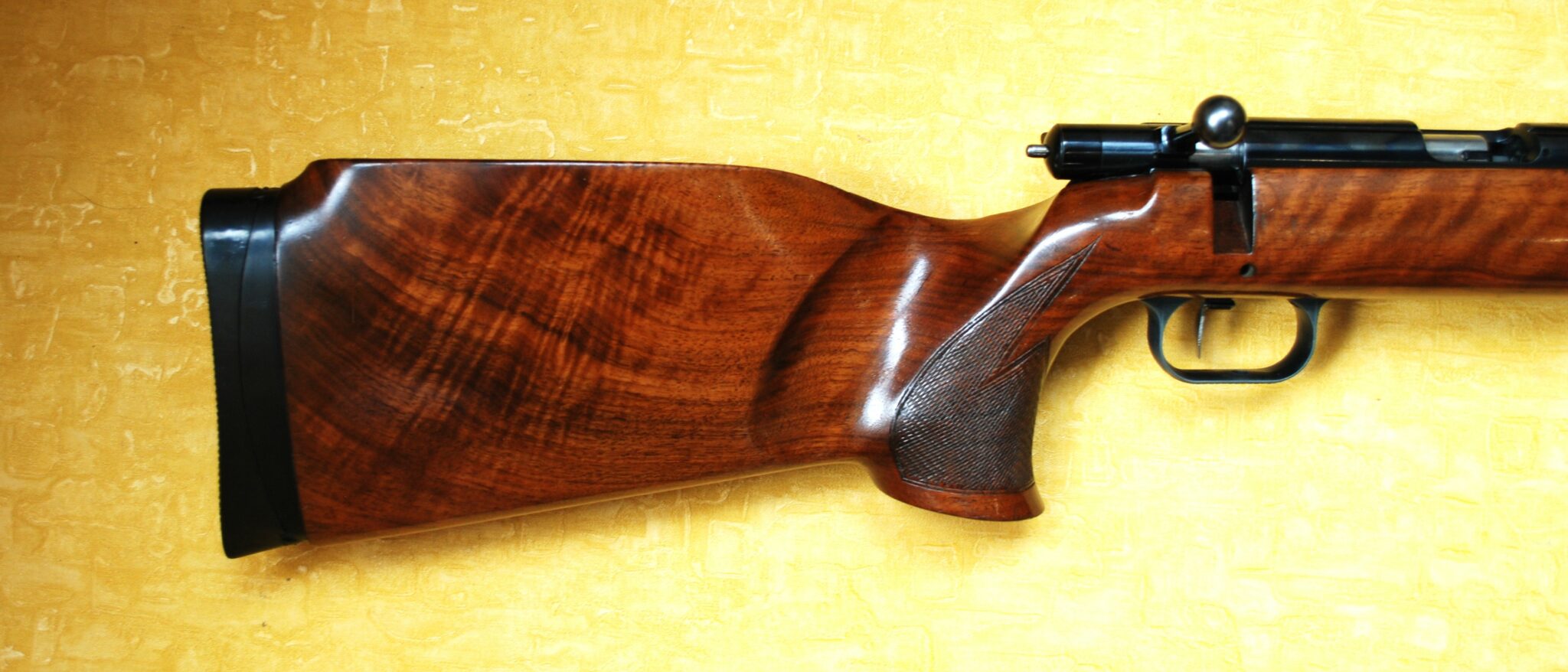 ANSCHUTZ MATCH 54 BOLT ACTION .22 RIM-FIRE TARGET RIFLE. - Emma Custom ...