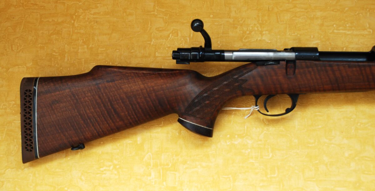 INTERARMS WHITWORTH .240 APEX MAGNUM BOLT ACTION RIFLE. - Emma Custom ...