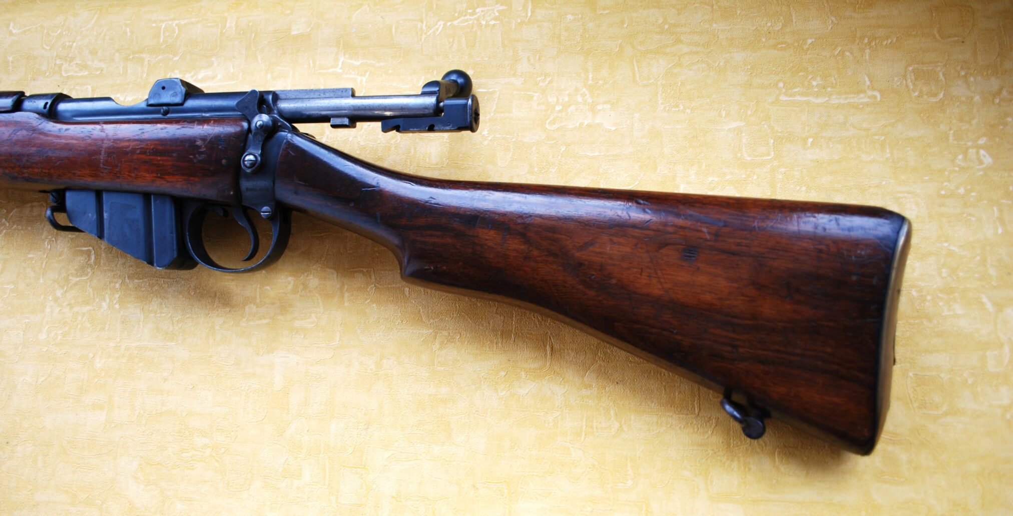 LEE ENFIELD / SMLE .303 BOLT ACTION RIFLE. - Emma Custom Rifles