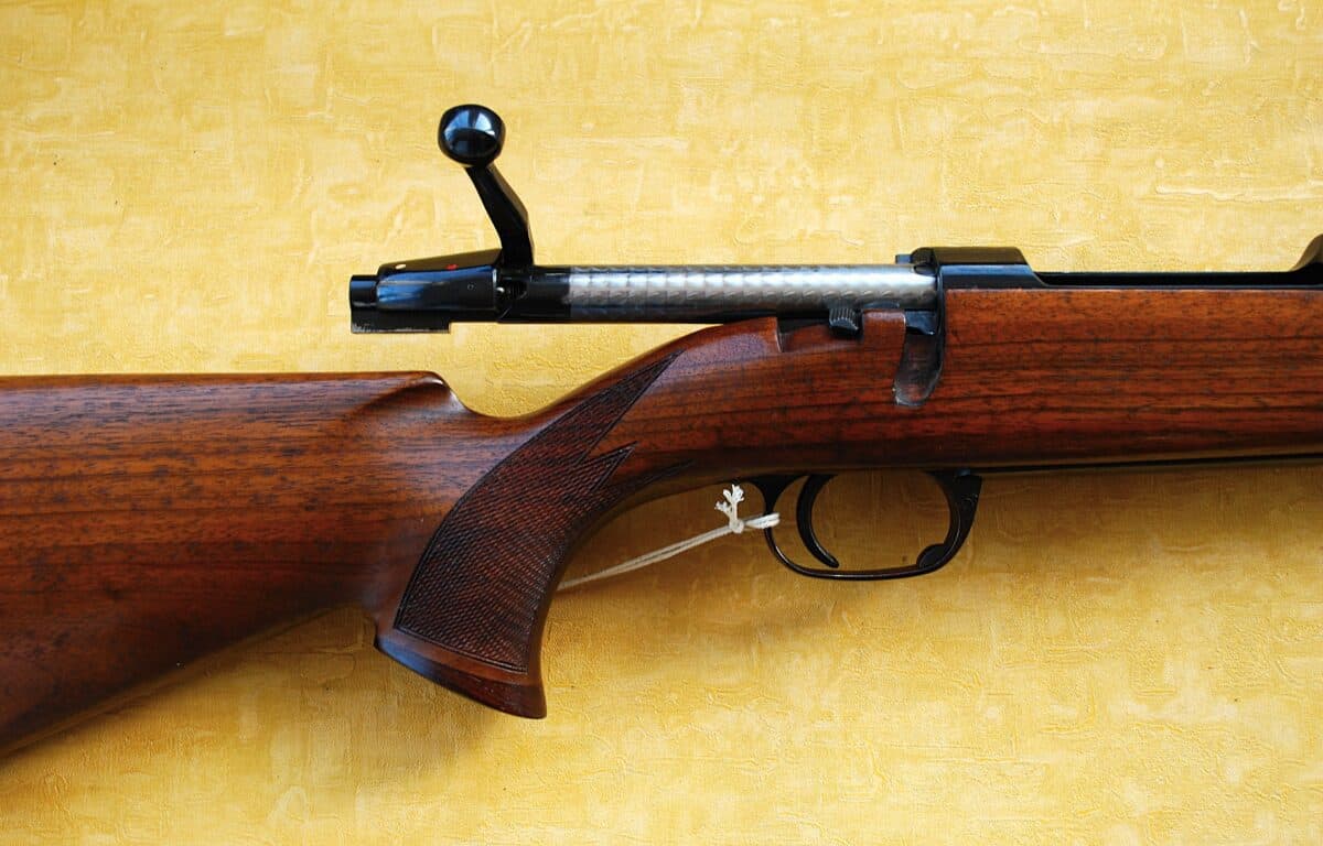 HEYM .375 HOLLAND & HOLLAND BOLT ACTION RIFLE. - Emma Custom Rifles
